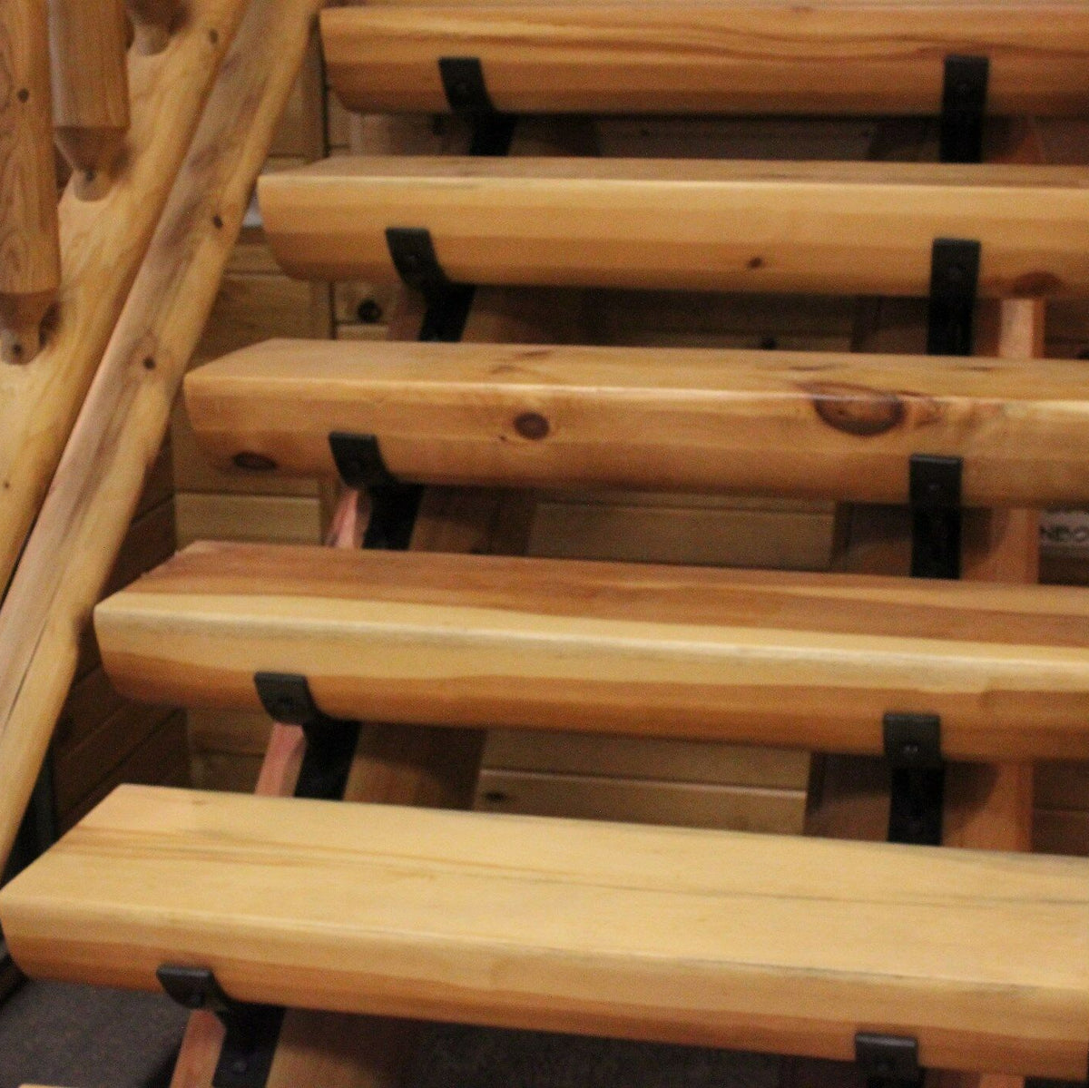 EZ Log™️ Metal Stair Bracket - "Regular" – Log Home Mart